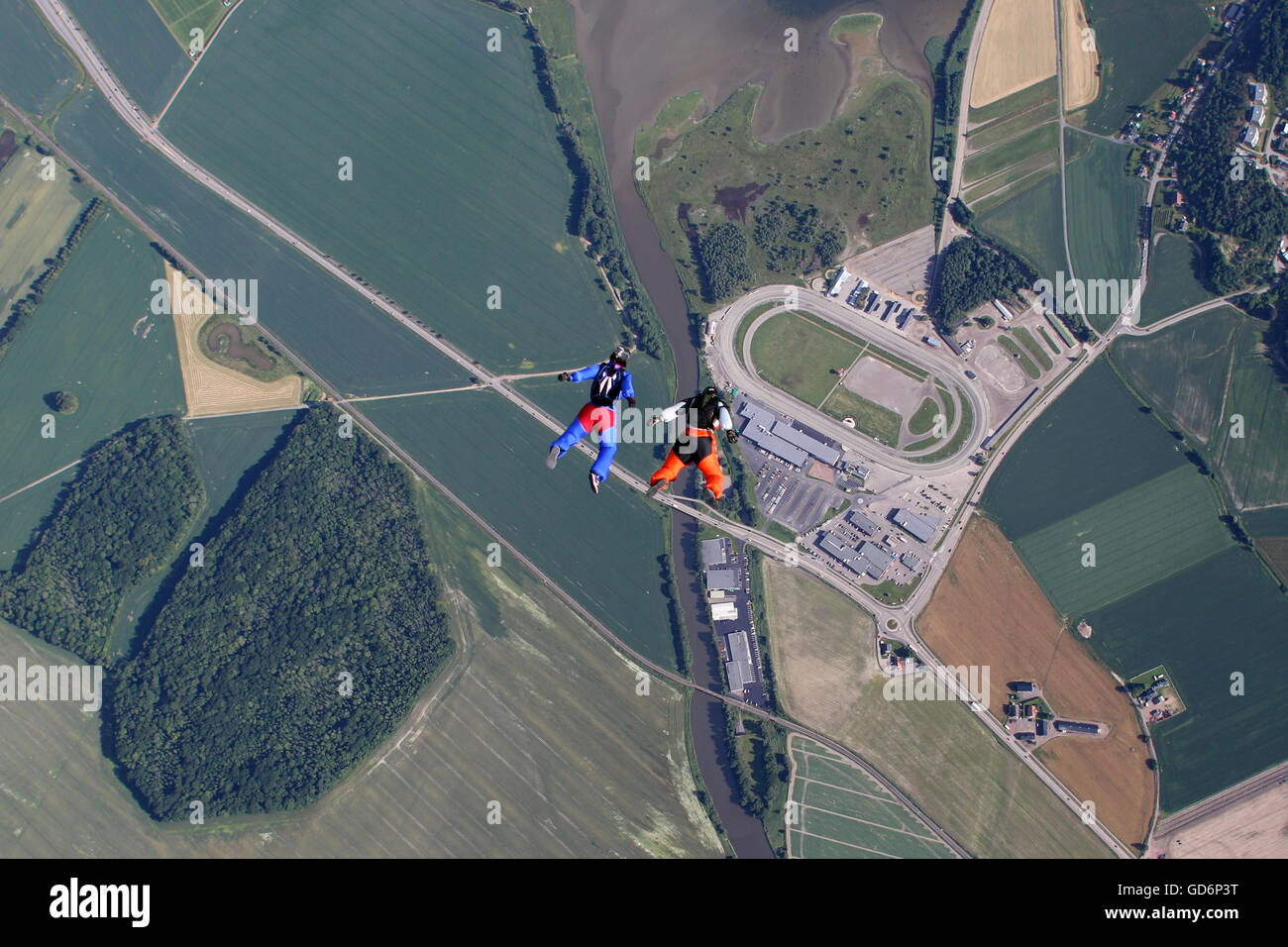 Funjump skydiving from 1200 ft over Norway Stock Photo - Alamy