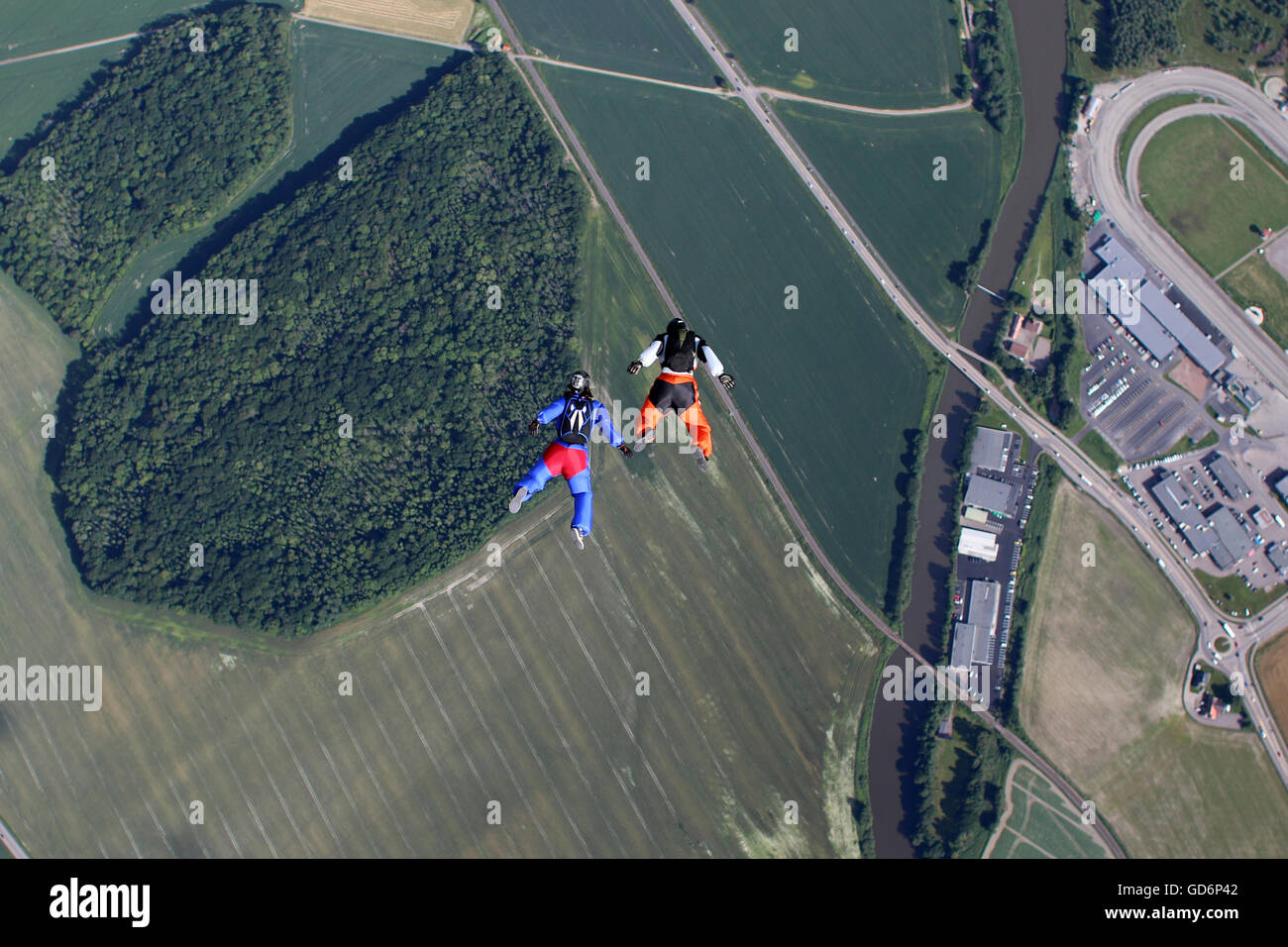 Funjump skydiving from 1200 ft over Norway Stock Photo - Alamy