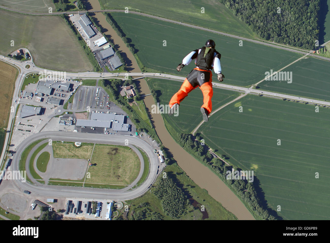 Funjump skydiving from 1200 ft over Norway Stock Photo - Alamy
