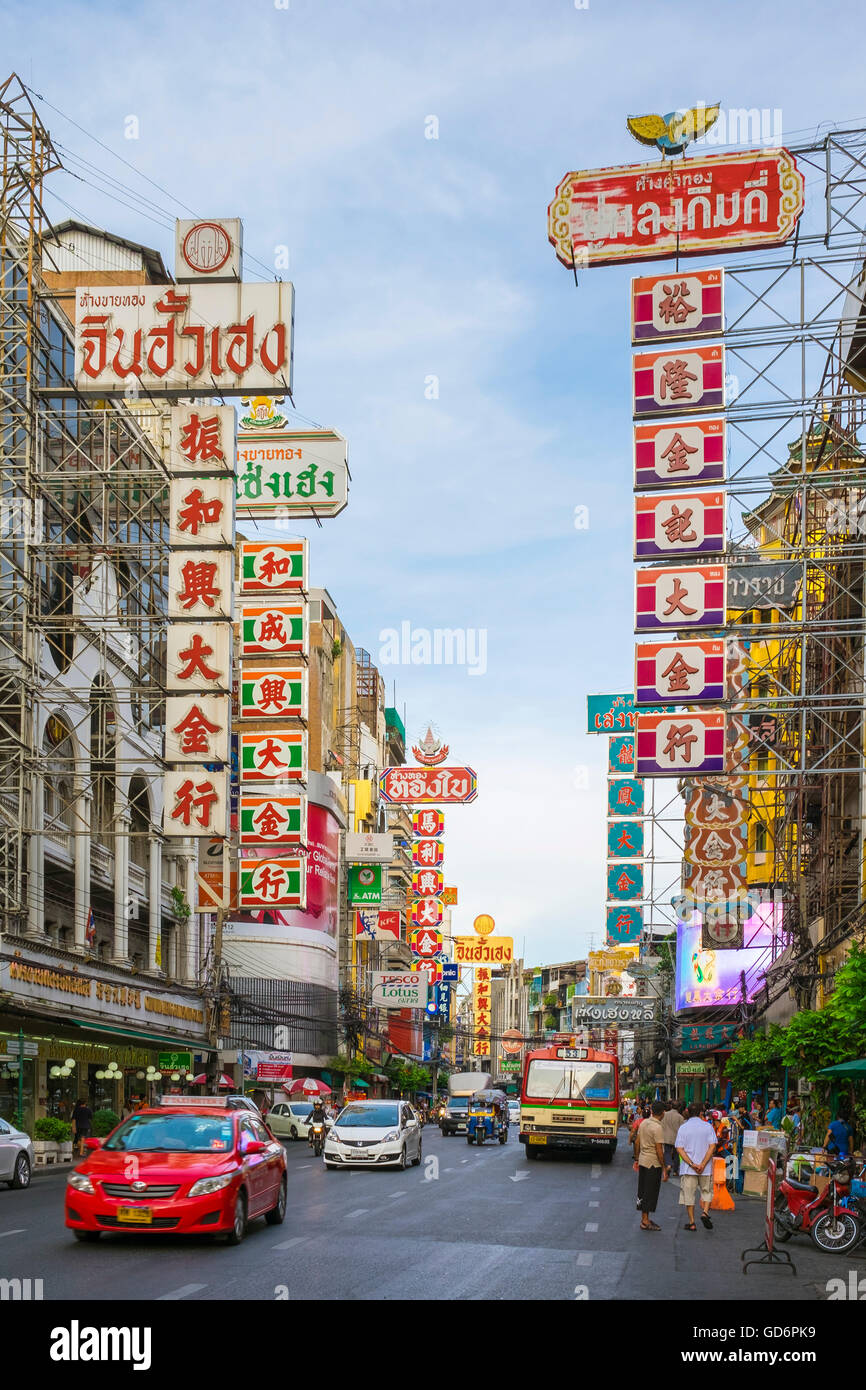 Colorful Chinese signs on Yaowarat Road in Chinatown, Bangkok, Thailand Stock Photo - Alamy