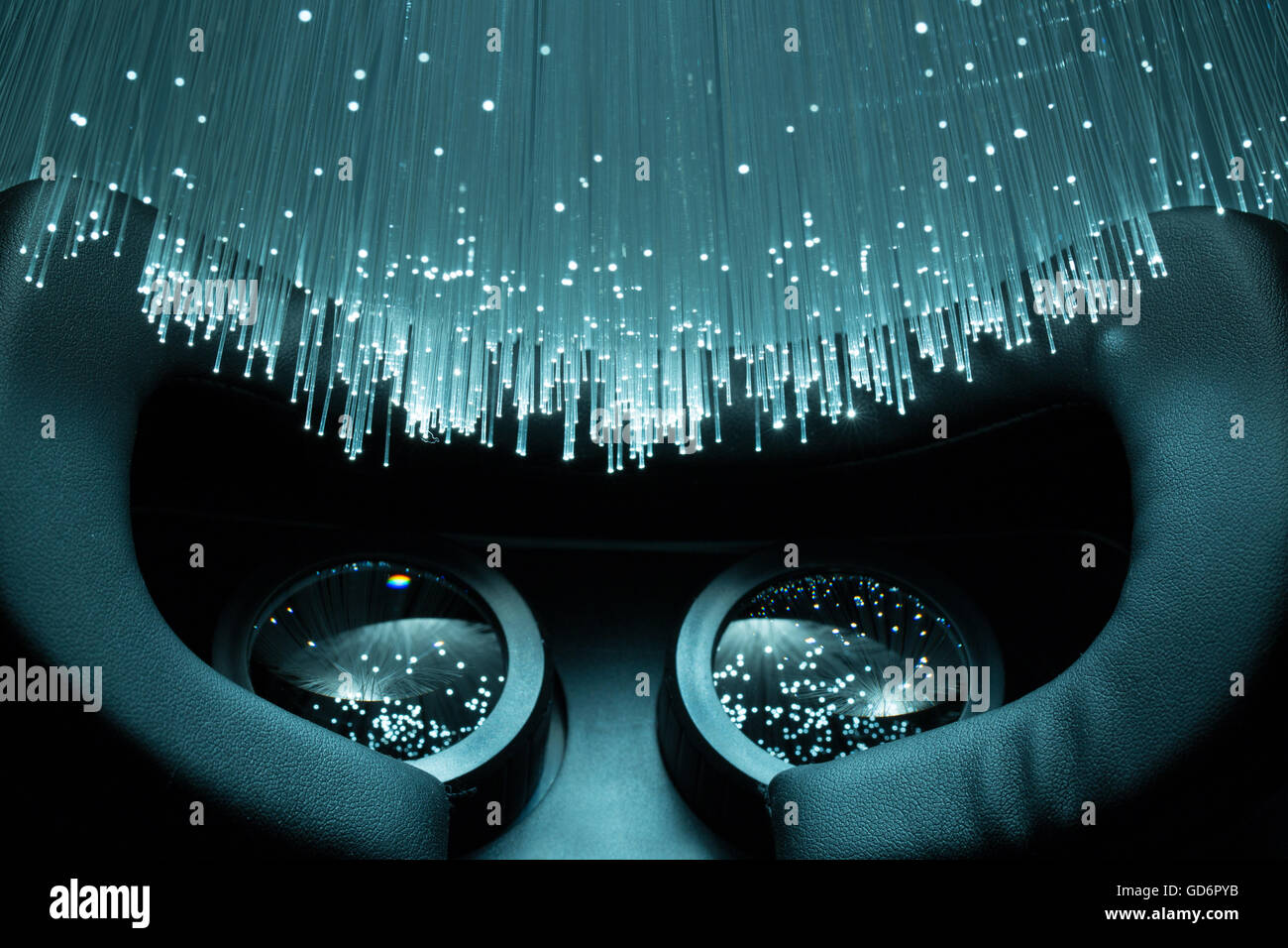 Black vr headset fiber optics hi-res stock photography and images - Alamy