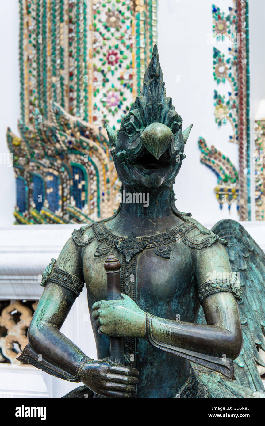 Garuda sculpture hi-res stock photography and images - Alamy