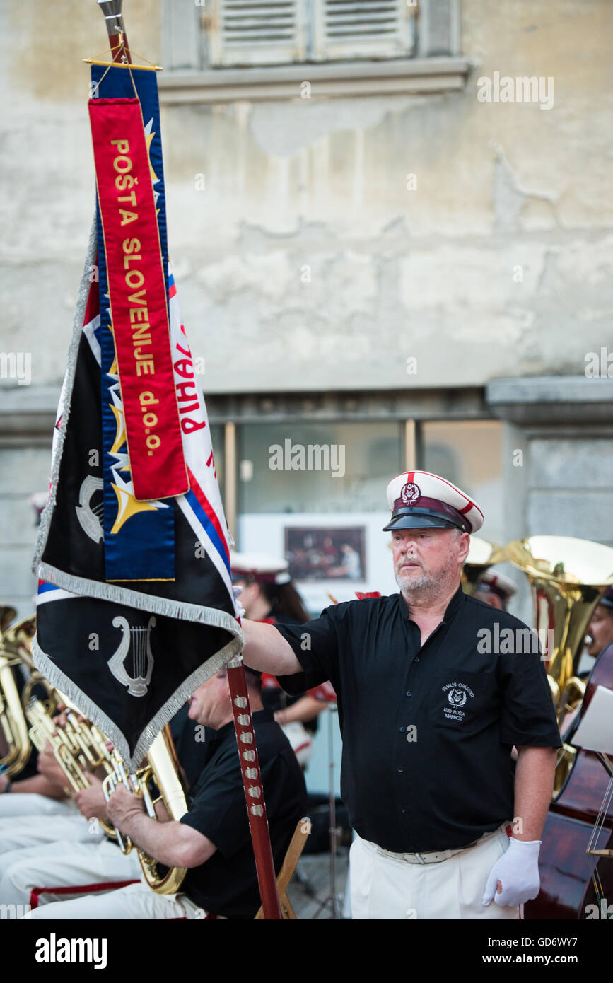 Kud symbol hi-res stock photography and images - Alamy