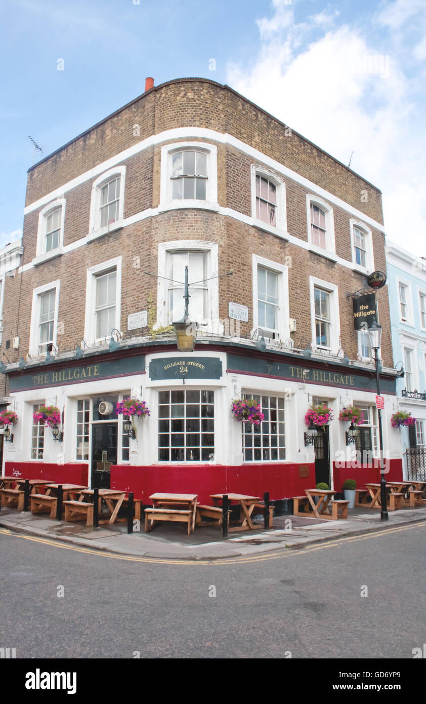 Corner cafe bar pub hi-res stock photography and images - Alamy