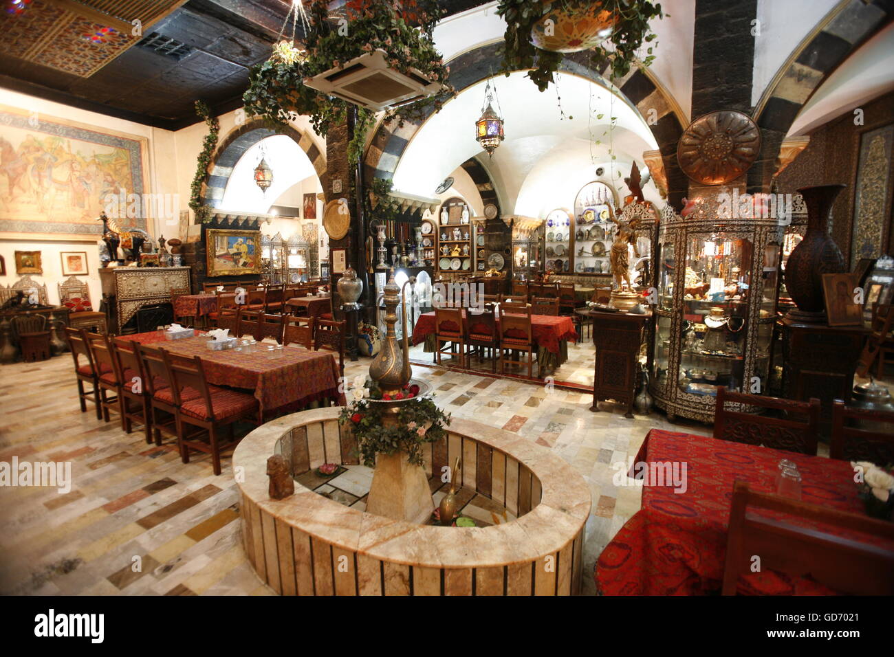 Restaurant syria hi-res stock photography and images - Alamy