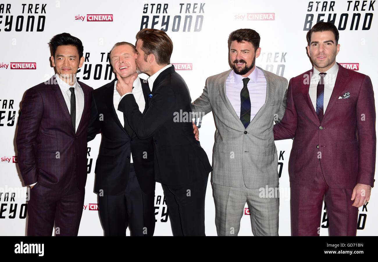 Star trek beyond simon pegg hi-res stock photography and images - Alamy