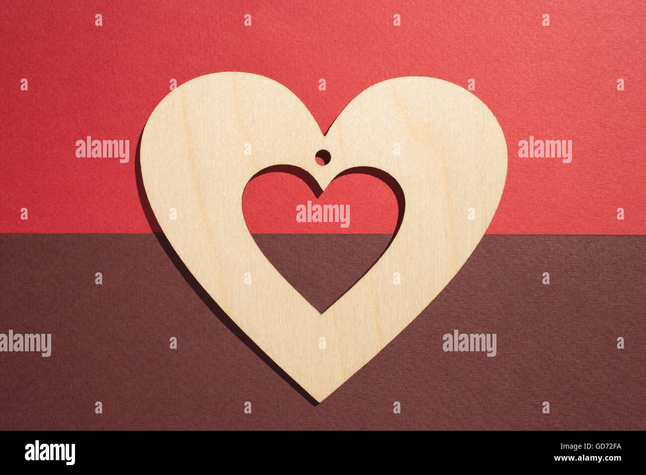 Maroon red background hi-res stock photography and images - Alamy