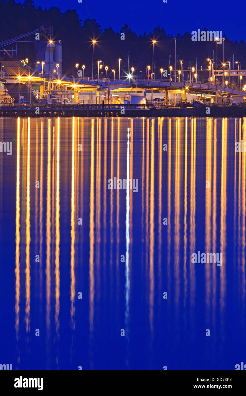 Bc ferries island ferry terminal hi-res stock photography and images ...