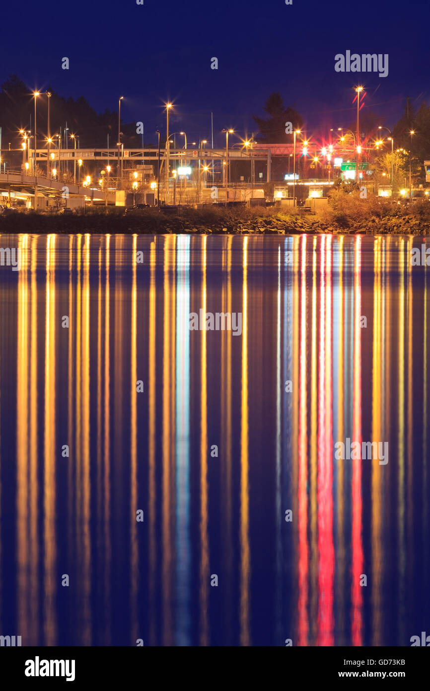 Dock of the bay hi-res stock photography and images - Alamy