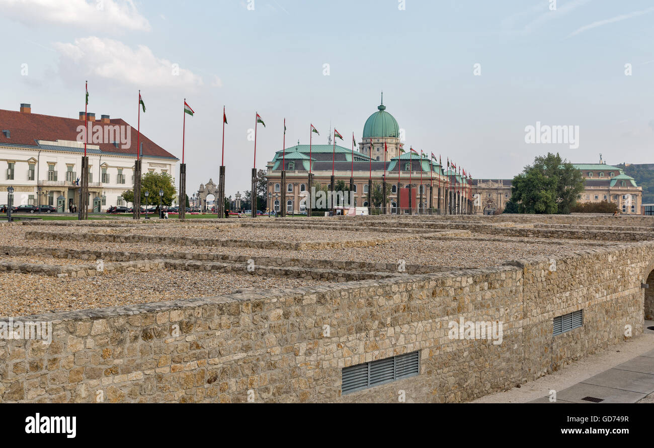Hungarian flags in buda castle hi-res stock photography and images - Alamy