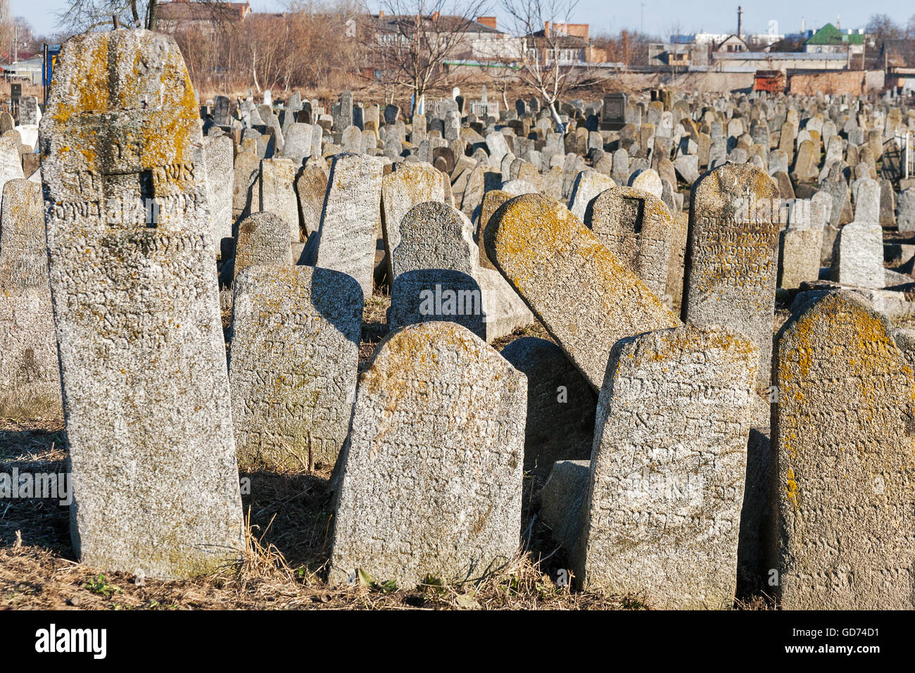 Ancient gravestone hi-res stock photography and images - Alamy