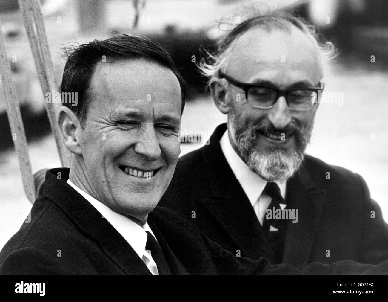 AJAX NEWS PHOTOS . 4TH MAY, 1974. GOSPORT, ENGLAND. - TRIMARAN CREW ...