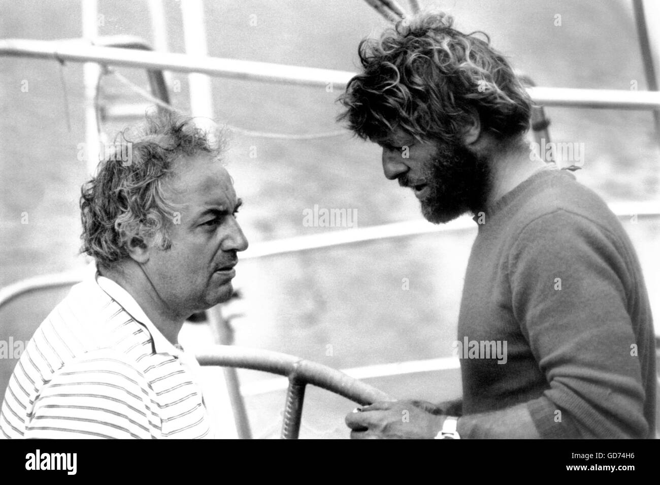 AJAX NEWS PHOTOS. 1977. PORTSMOUTH, ENGLAND. - WHITBREAD ROUND THE ...