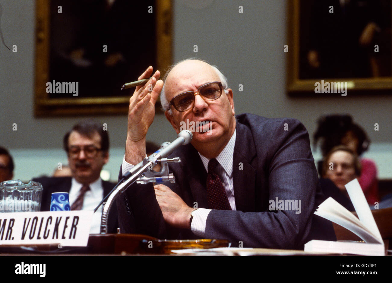 Paul volcker hi-res stock photography and images - Alamy