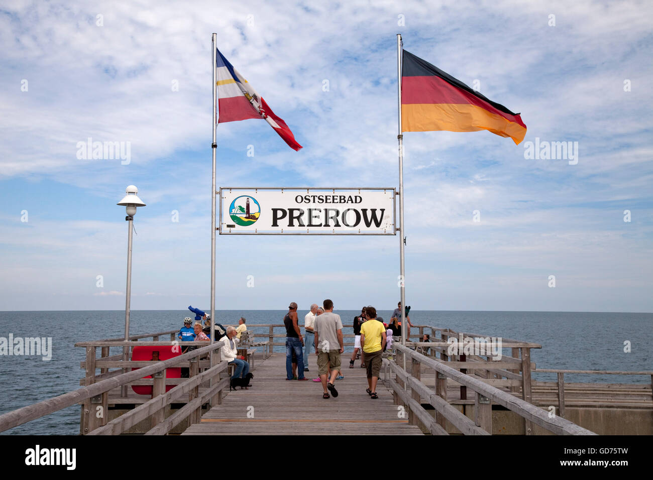 Pier in the Prerow Baltic resort, Fischland-Darss-Zingst peninsula ...