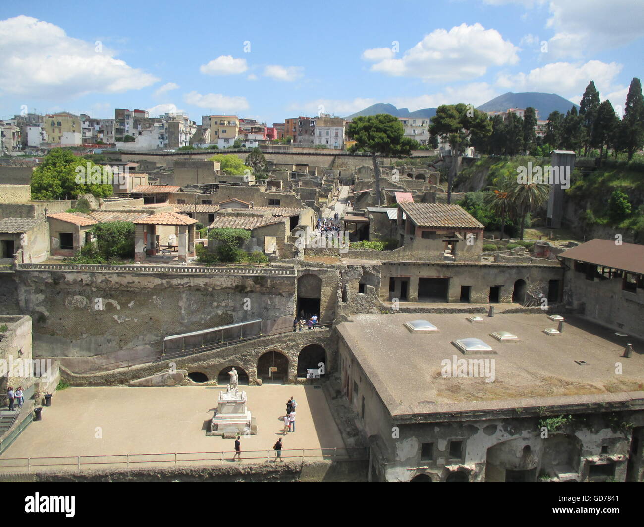 Visit sorrento hi-res stock photography and images - Alamy