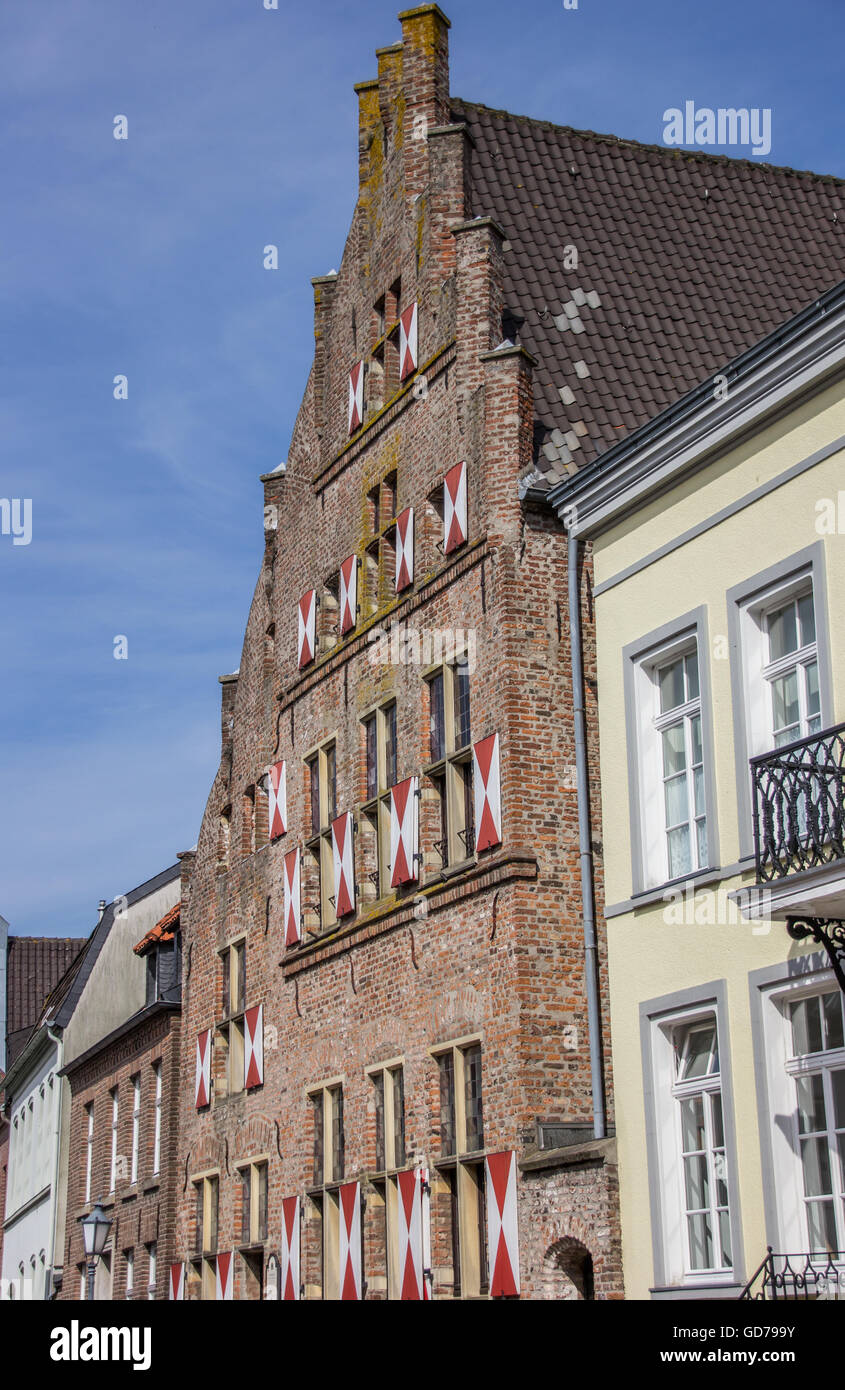 Historical house in the old center of Kalkar, Germany Stock Photo - Alamy