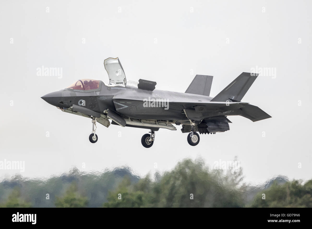 Lockheed Martin F35B Lightning 2 Stock Photo - Alamy