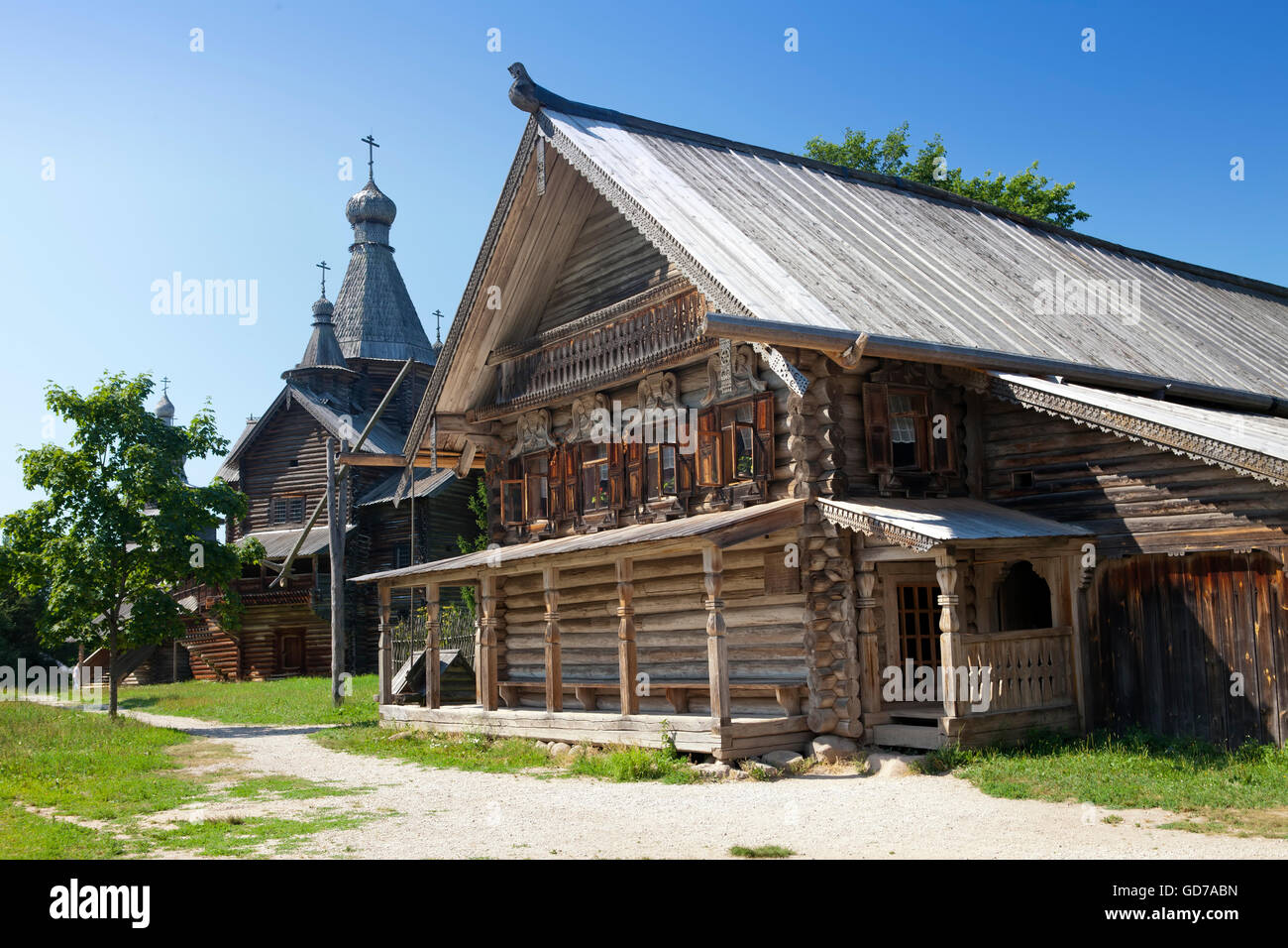 Old log church hi-res stock photography and images - Alamy