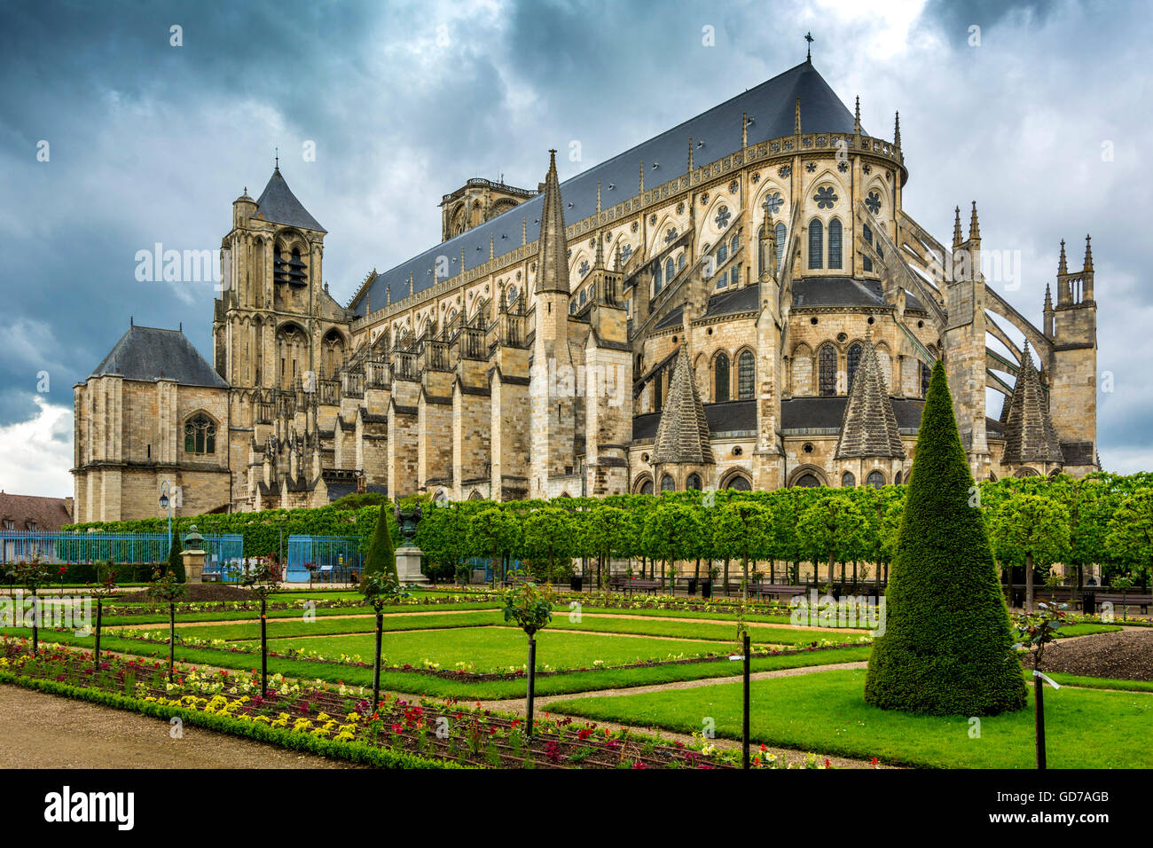 Cathedral st etienne bourges cher france hi-res stock photography and ...