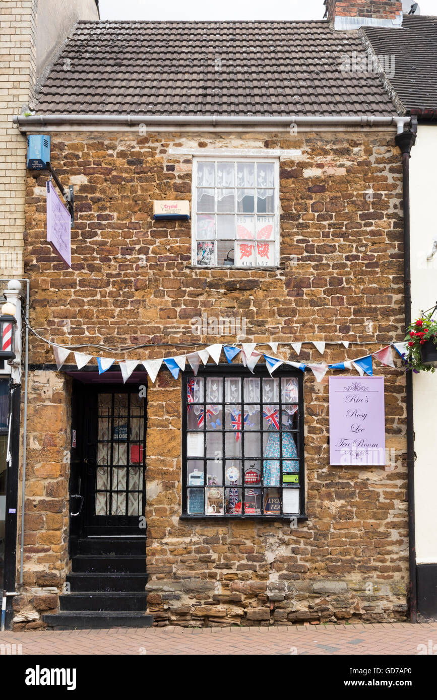 Rias rosy lee tea room hi-res stock photography and images - Alamy