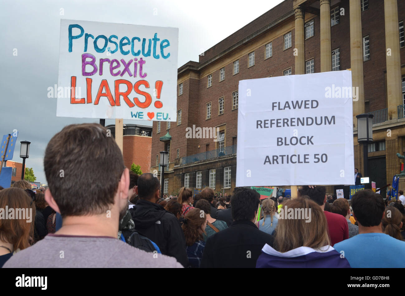 Article 50 brexit voted leave hi-res stock photography and images - Alamy