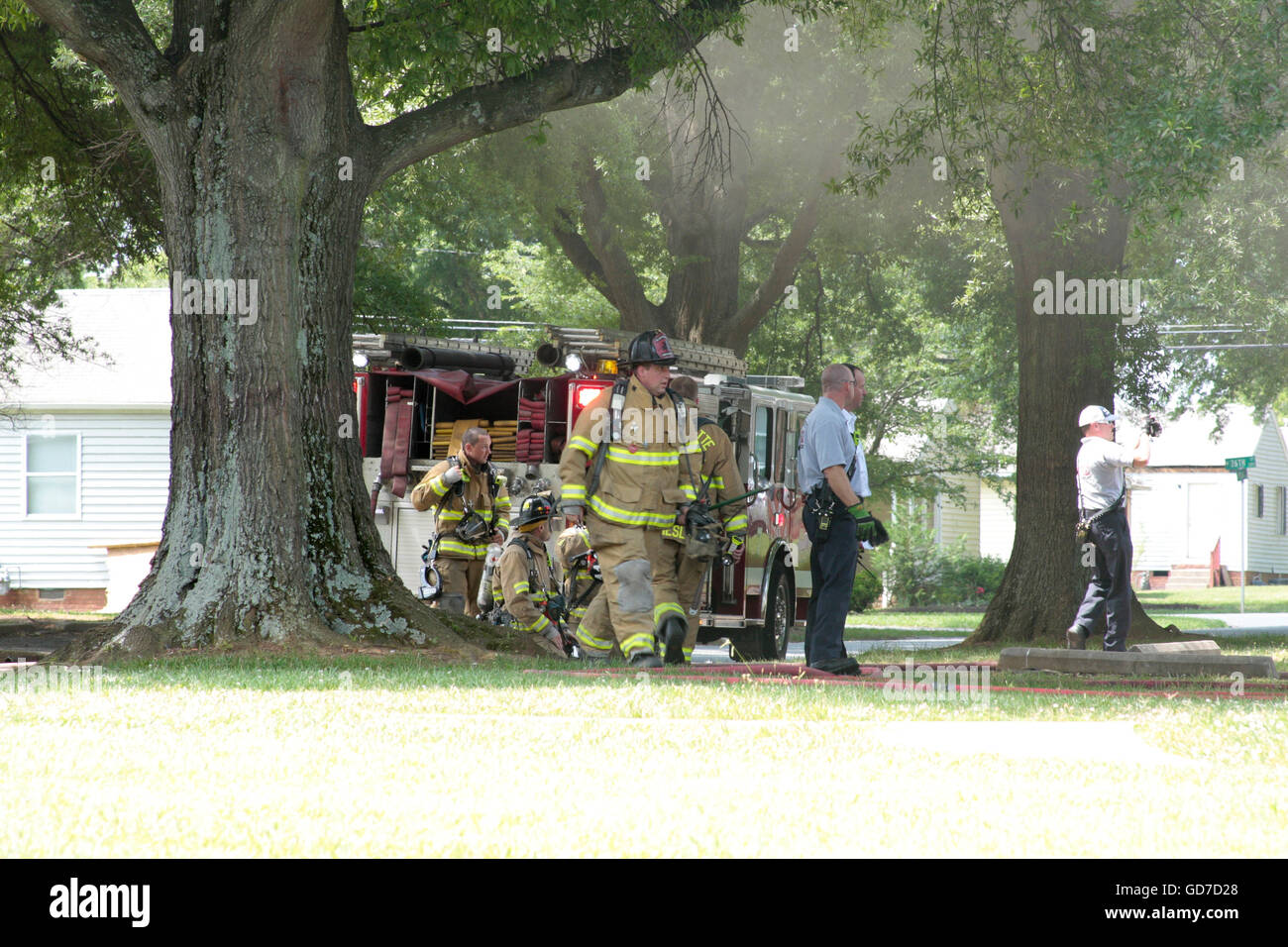 Charlotte Fire Department Responding to Fire Stock Photo - Alamy
