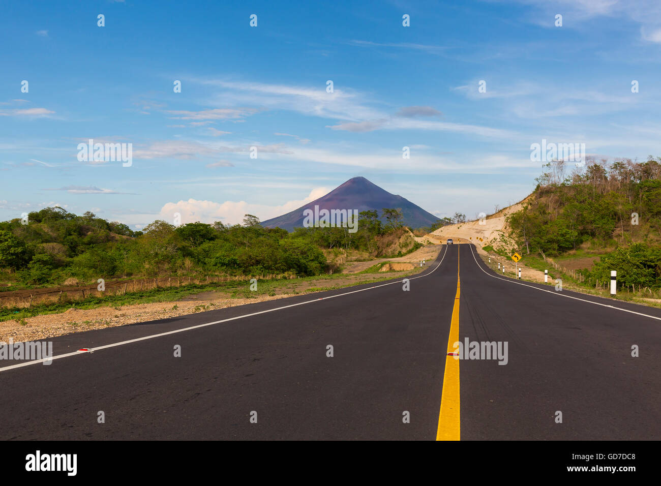 Road volcano hi-res stock photography and images - Alamy