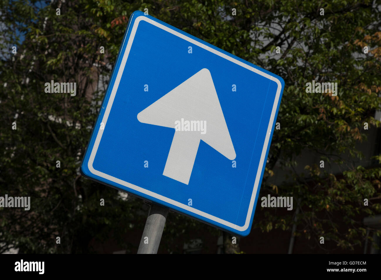 One Way Traffic Sign in Urban Setting Stock Photo - Alamy