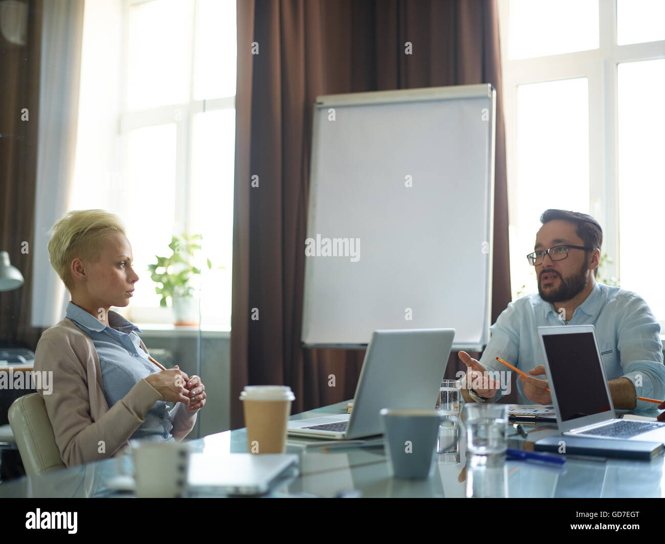 Group business people interaction hi-res stock photography and images ...