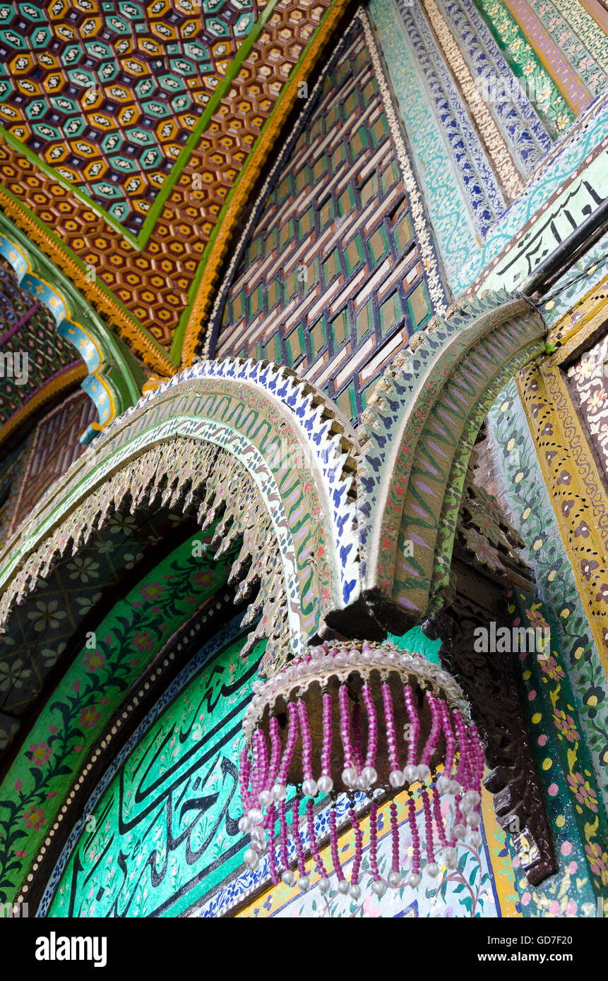 Shah e hamdan mosque hi-res stock photography and images - Alamy