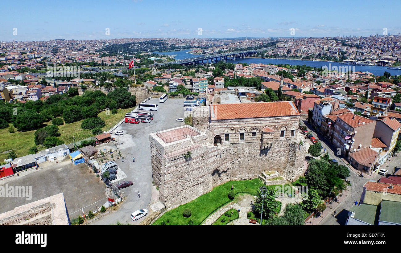Aerial view of Istanbul and mosques Stock Photo - Alamy