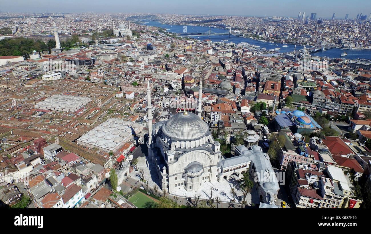 Aerial view of Istanbul and mosques Stock Photo - Alamy