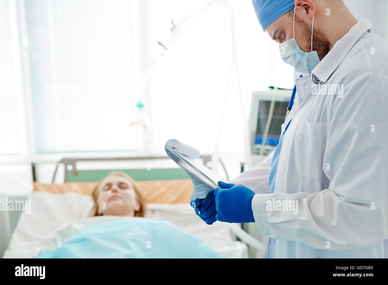 Doctor at work Stock Photo - Alamy