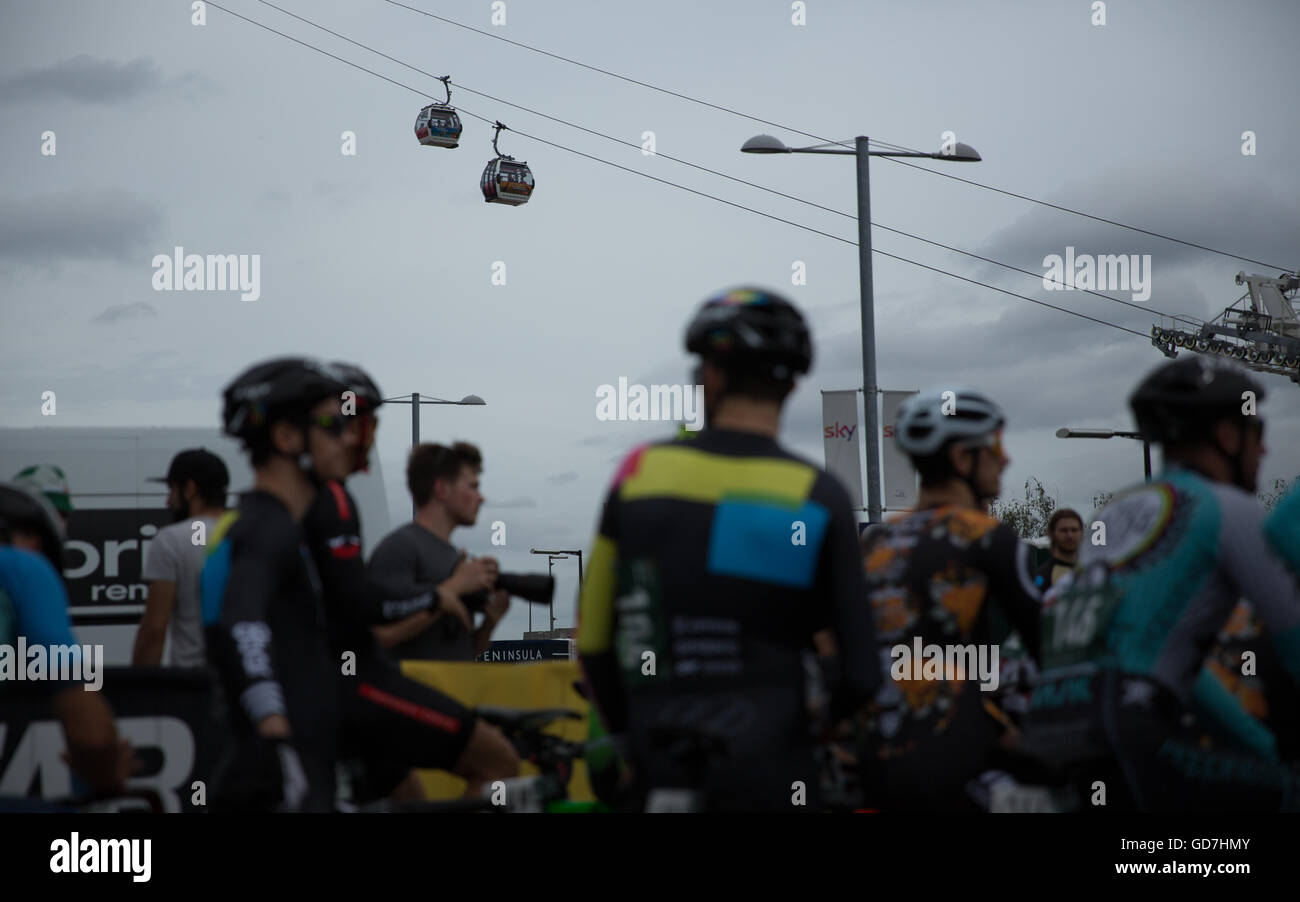 Red Hook Crit London 2016 Cycling Criterium Bike Race Fixed Bikes Track ...