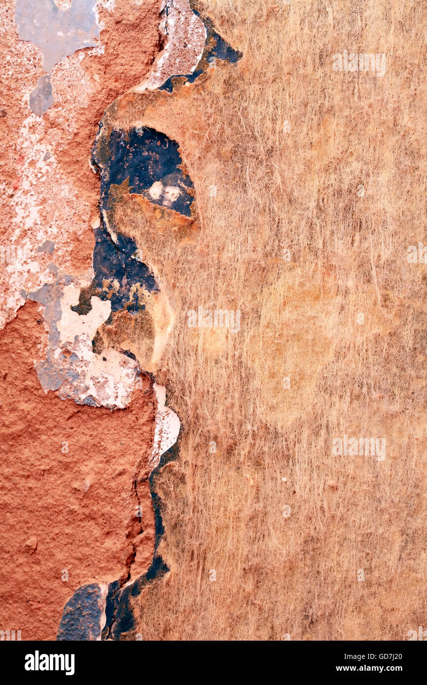 Old ragged wall with split. Abstract grunge background Stock Photo - Alamy
