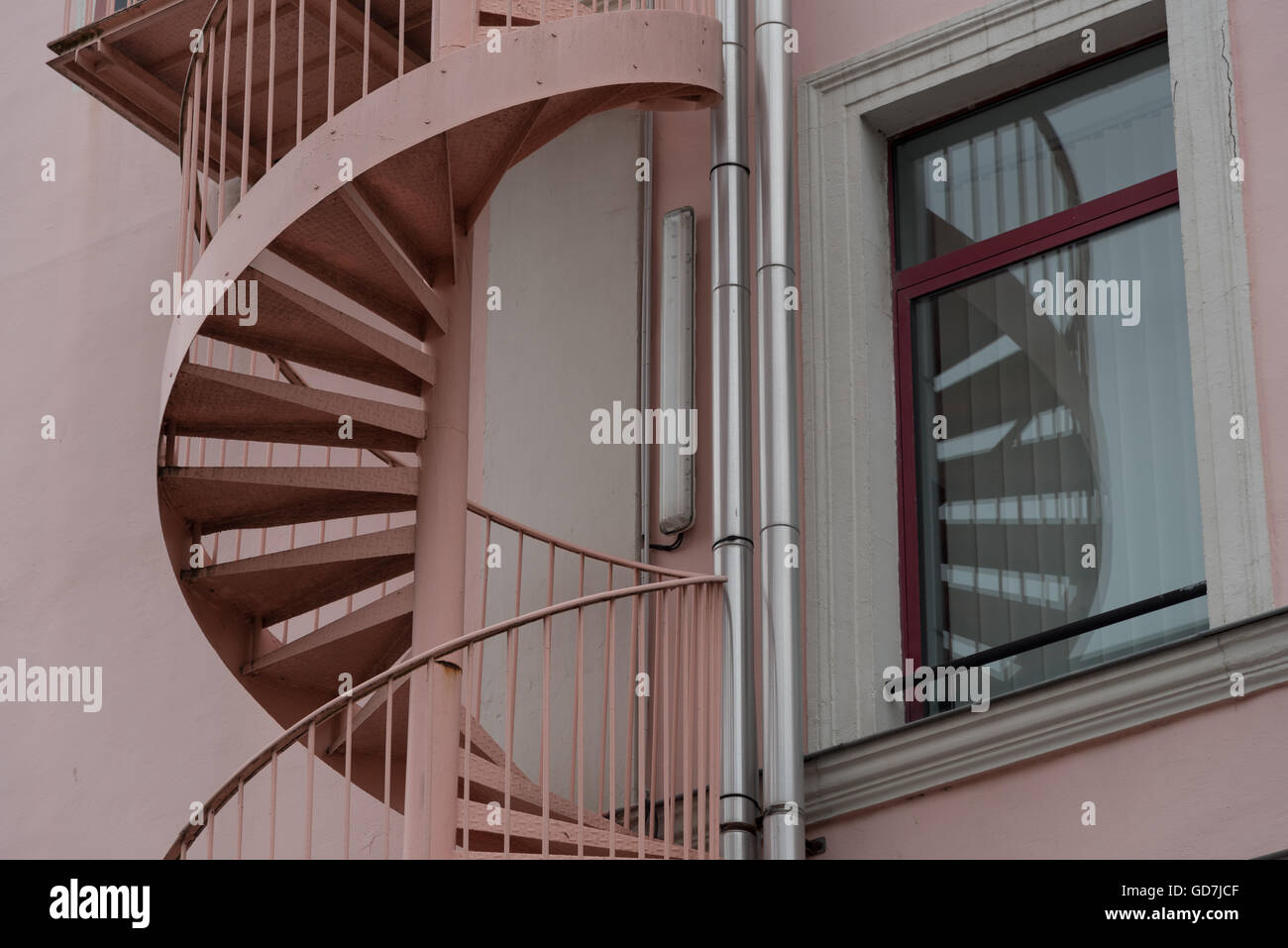 External spiral staircase hi-res stock photography and images - Alamy