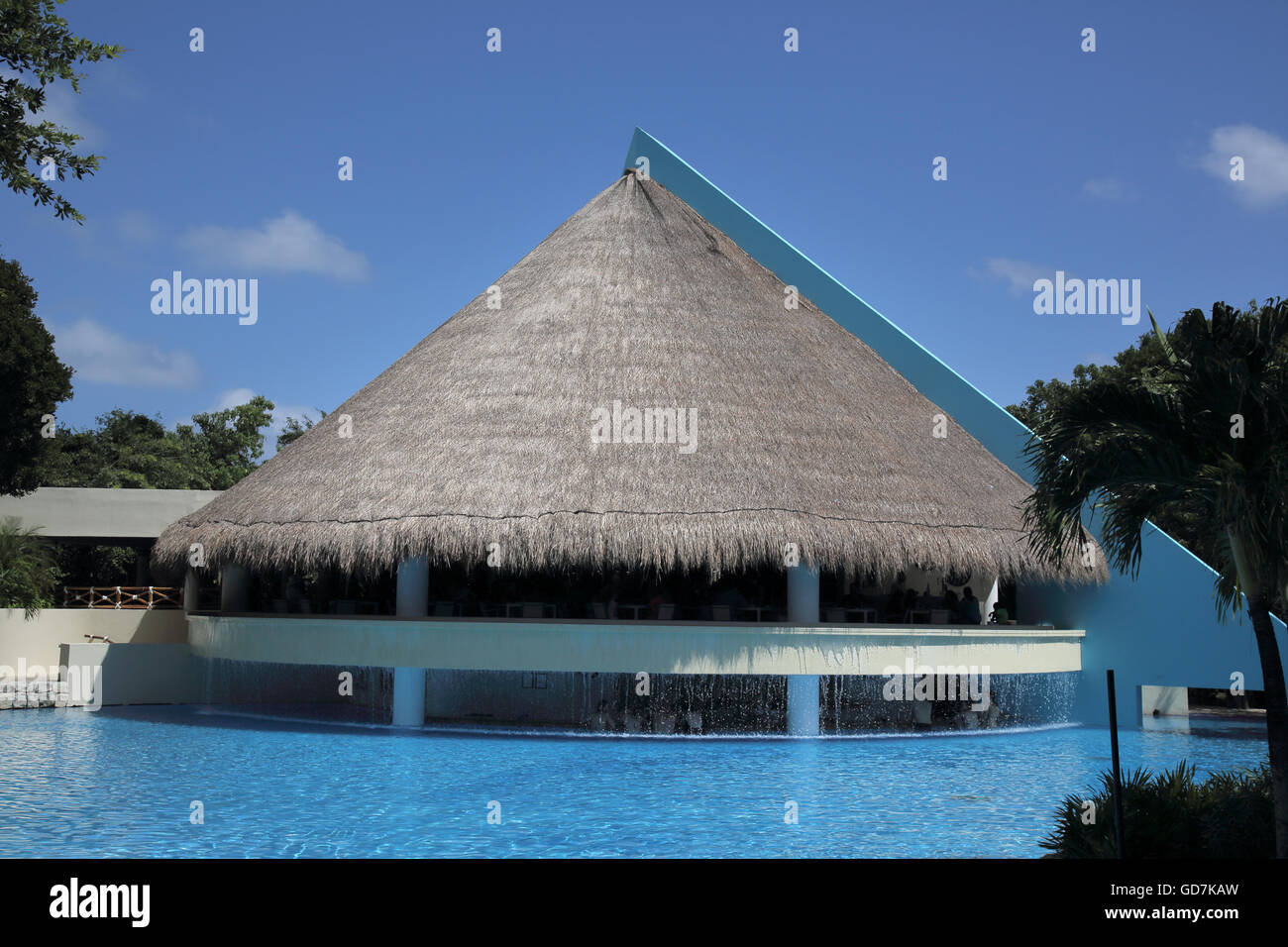 Cancun mexico bar hi-res stock photography and images - Alamy