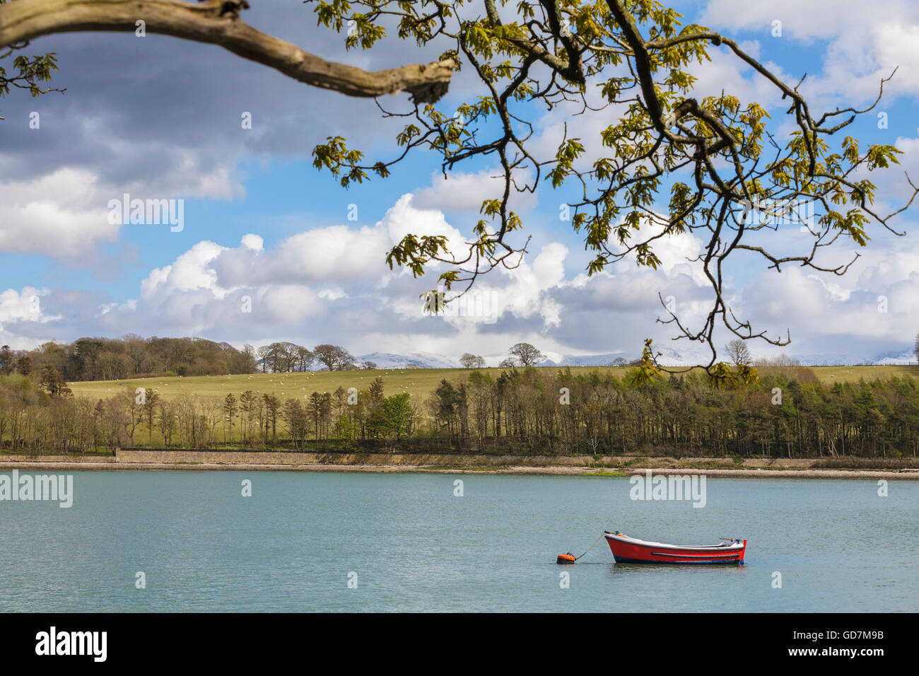 Red fishing boat hi-res stock photography and images - Alamy