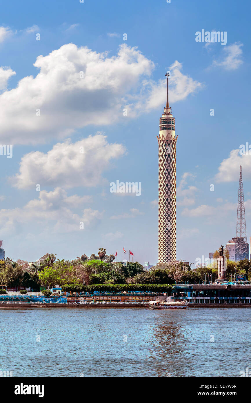 Egyptian Landmark of Cairo Tower Sunlit over Blue Sky Stock Photo - Alamy