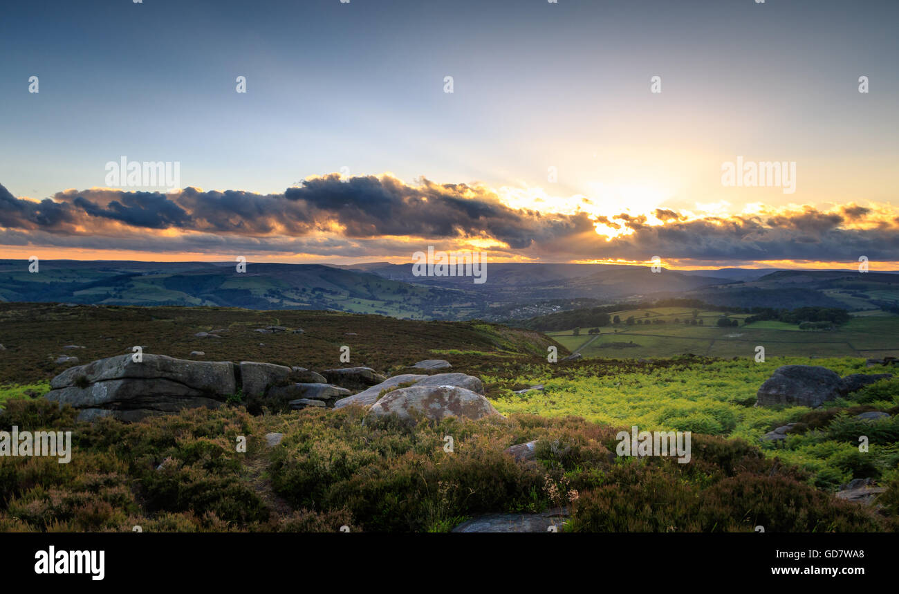 A beautiful sunset in the Peak District Stock Photo - Alamy