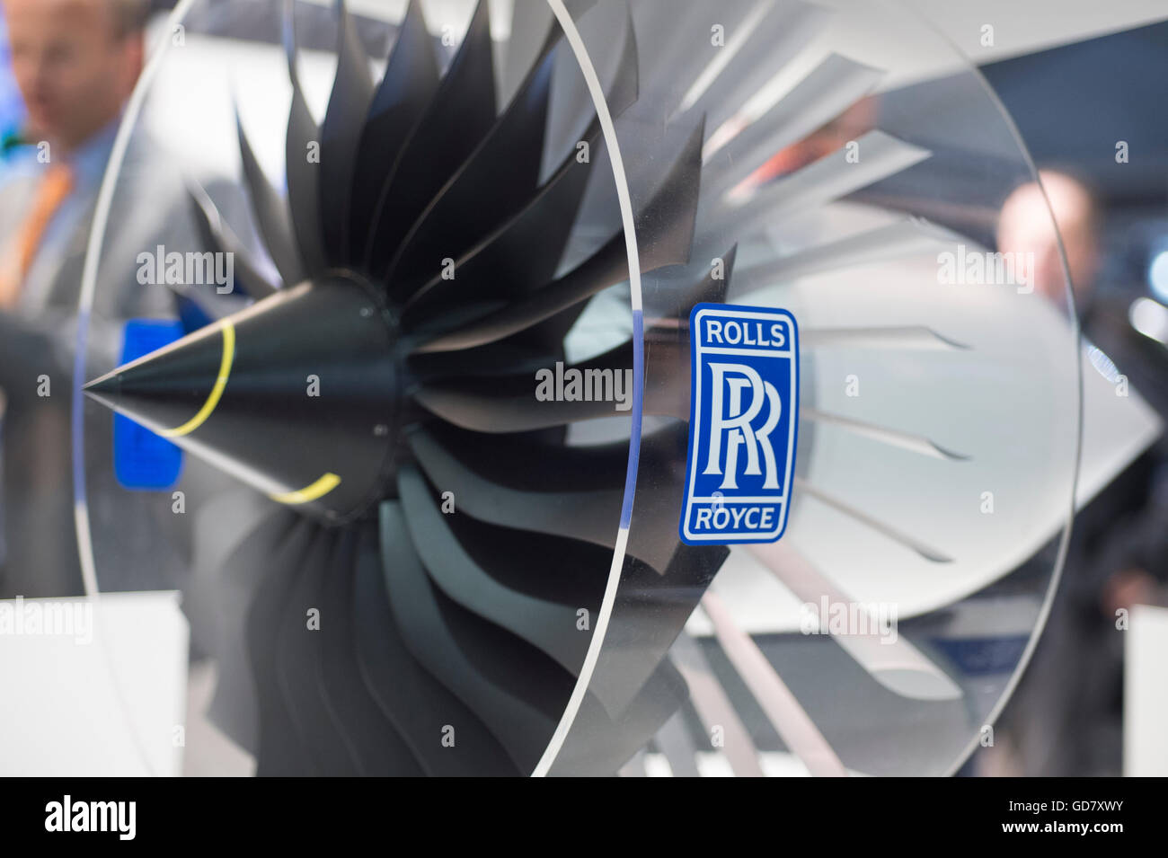 Rolls royce aeroengines stand hi-res stock photography and images - Alamy