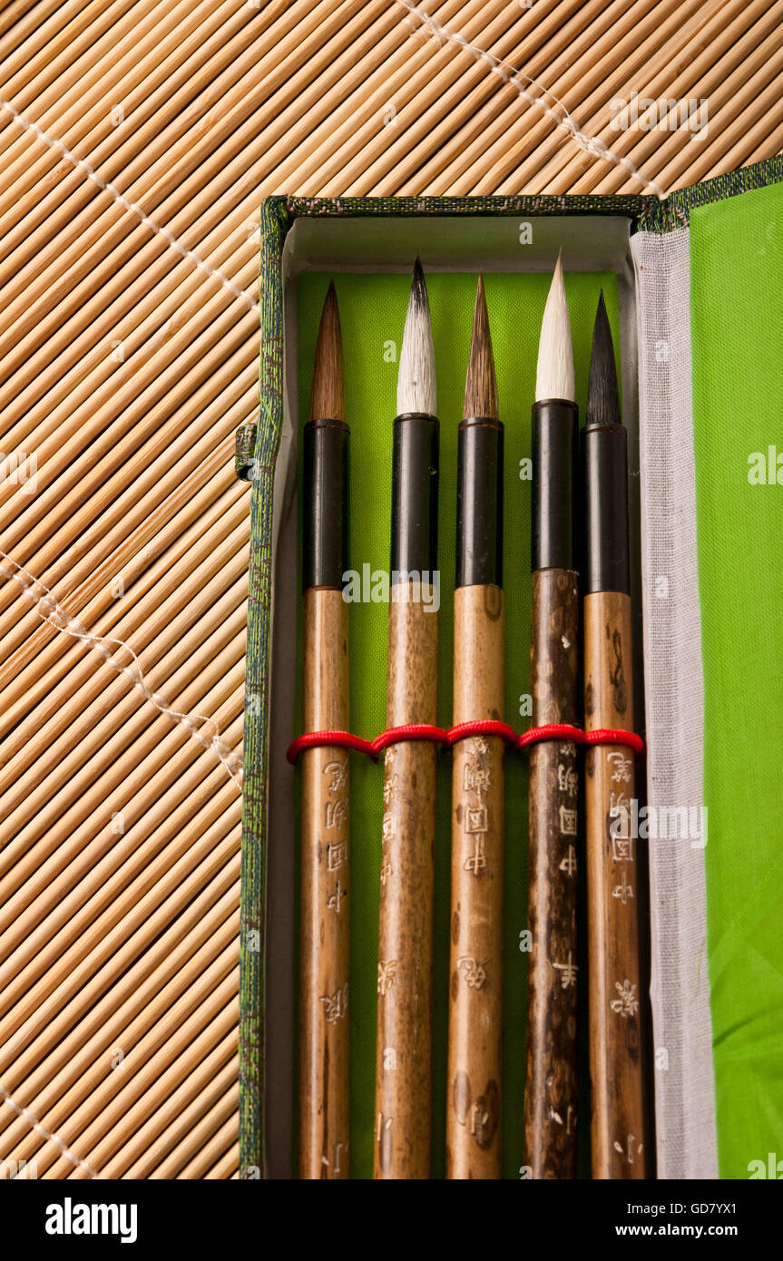 Chinese calligraphy set box hi-res stock photography and images - Alamy