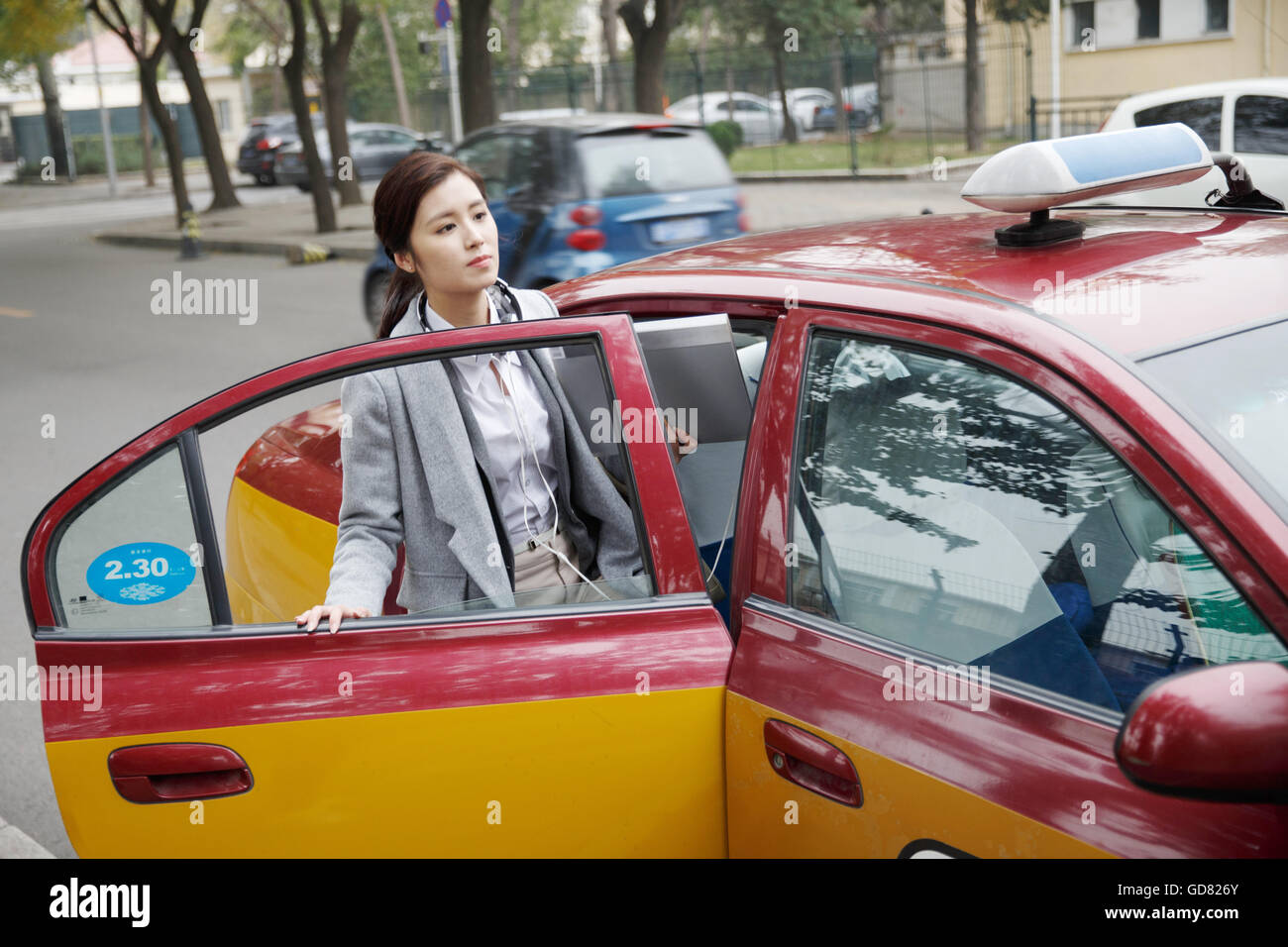 Taxi parking only hi-res stock photography and images - Alamy