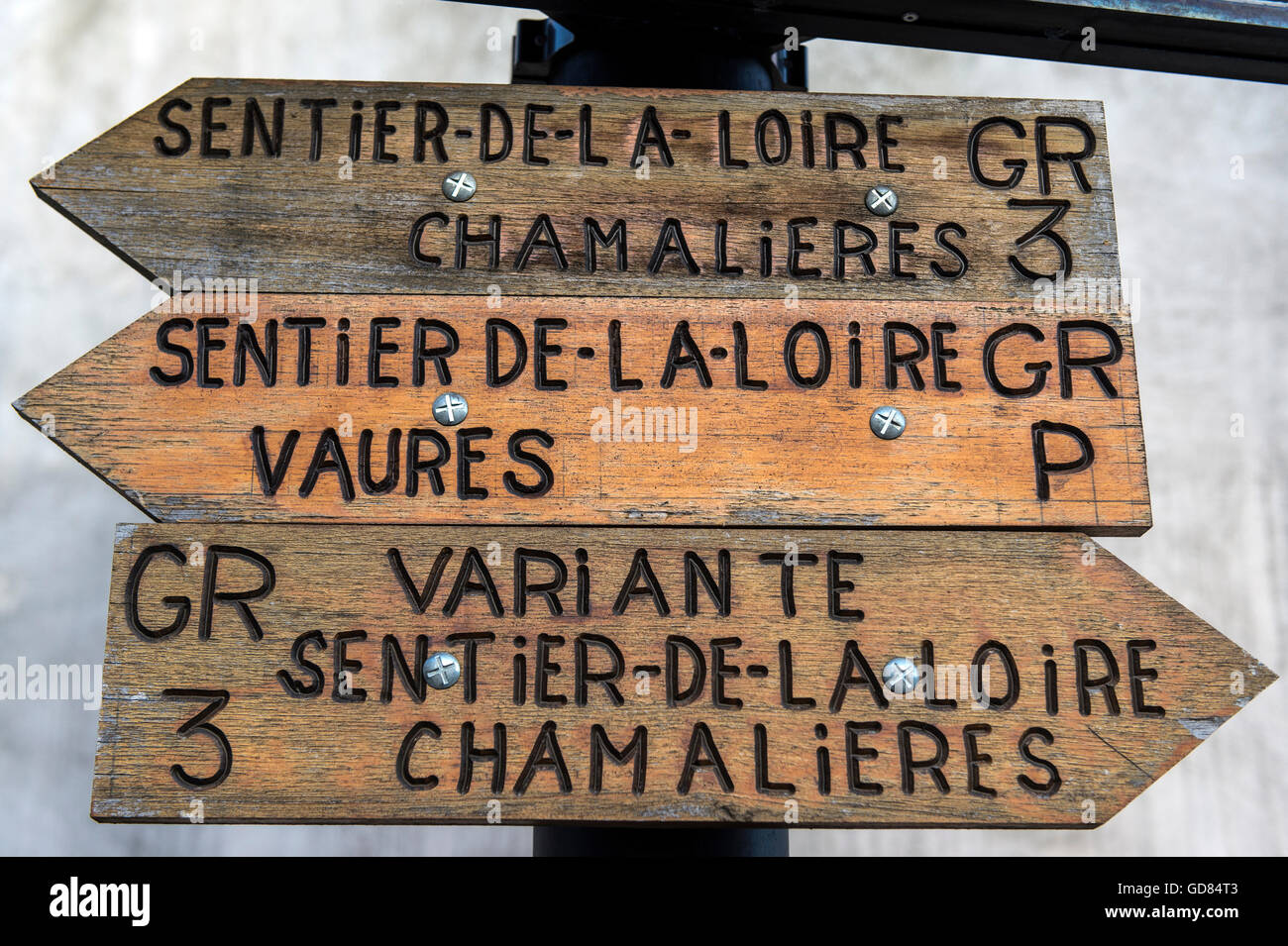Street signs france hi-res stock photography and images - Alamy