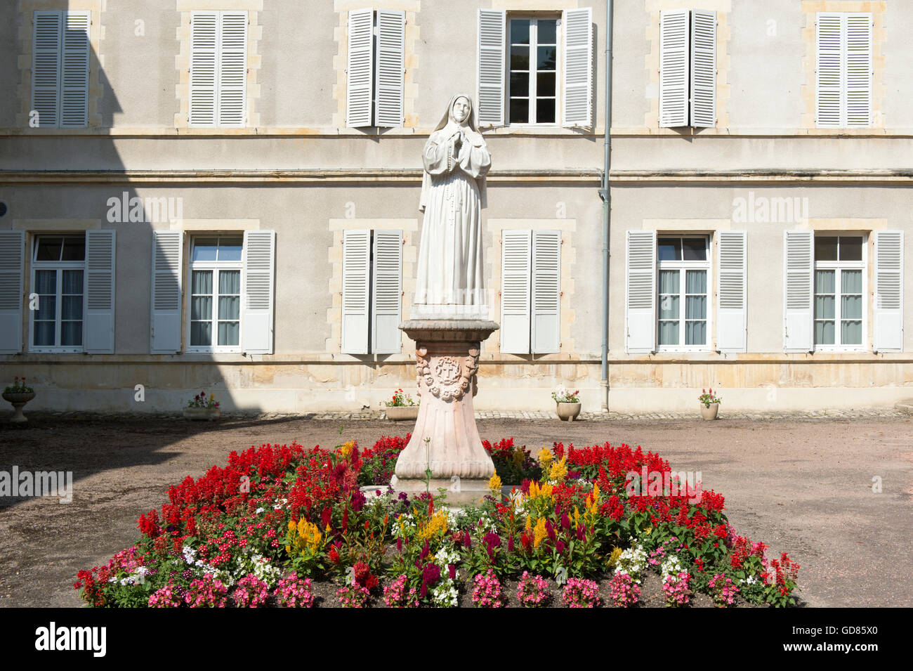 St bernadette church nevers hi-res stock photography and images - Alamy