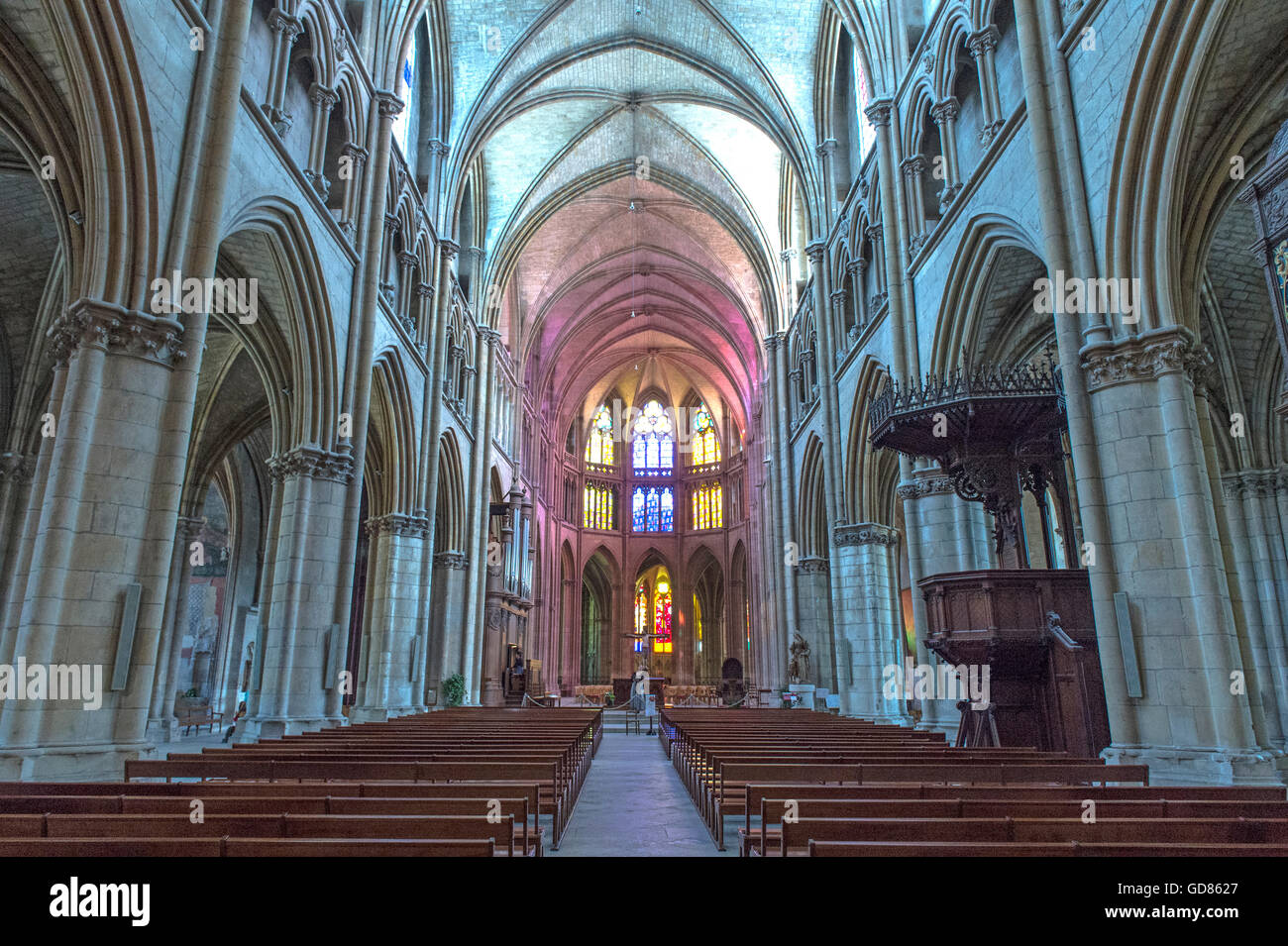 Nevers cathedral hi-res stock photography and images - Alamy