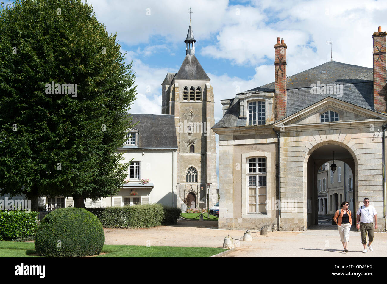 Chateauneuf sur loire hi-res stock photography and images - Alamy