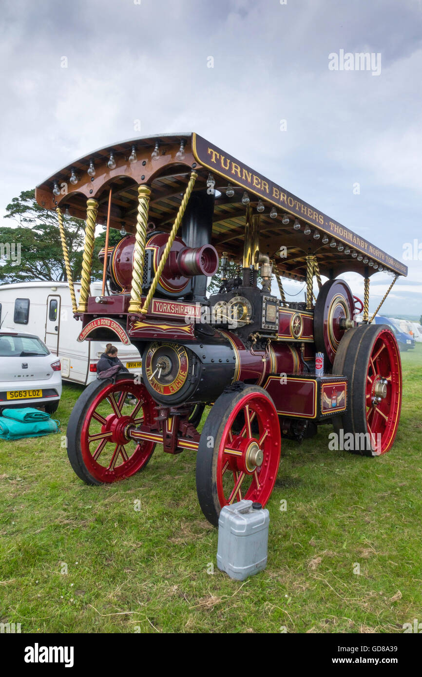 Fairground traction engine hi-res stock photography and images - Alamy