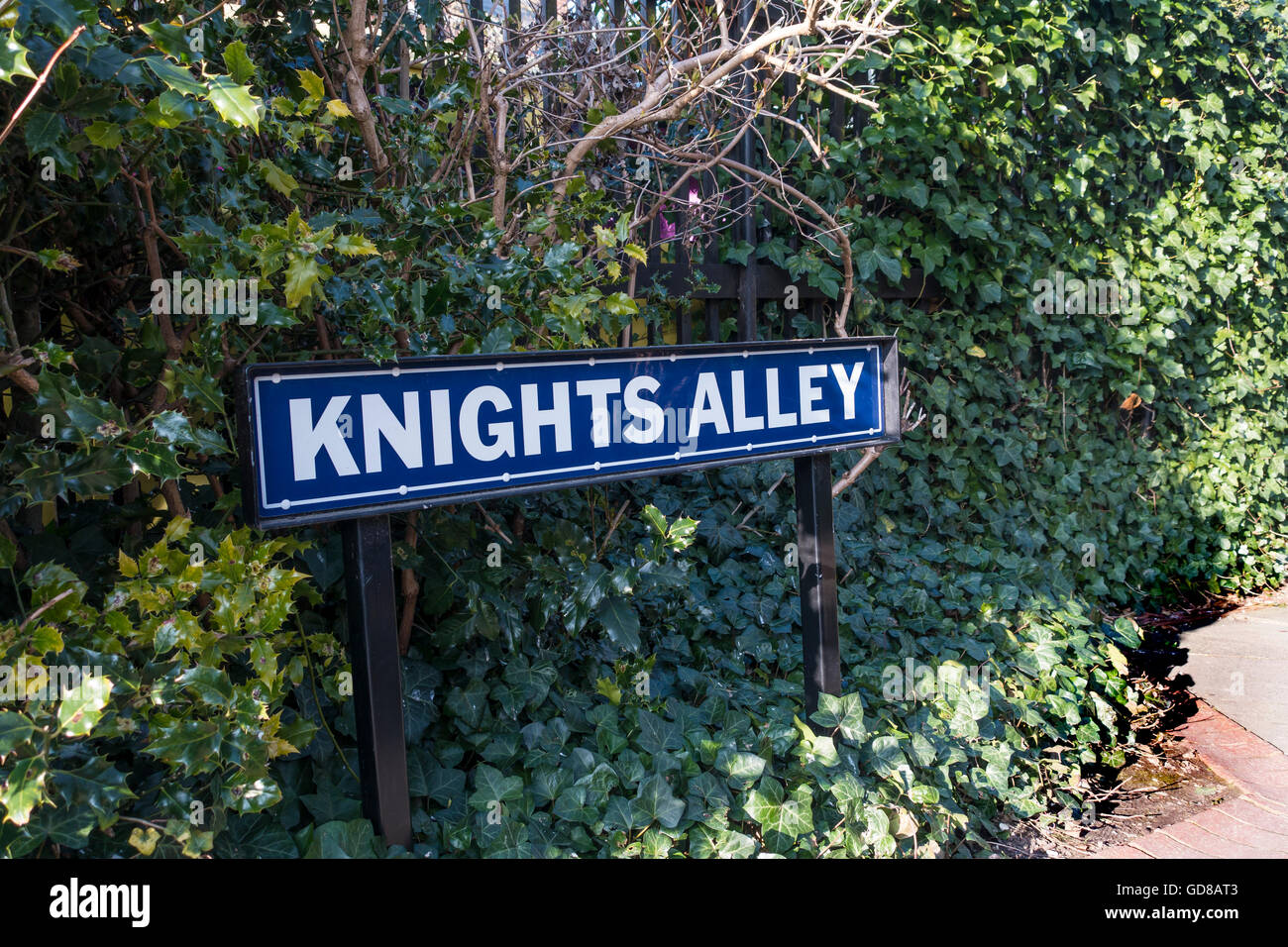 Knights images hi-res stock photography and images - Alamy
